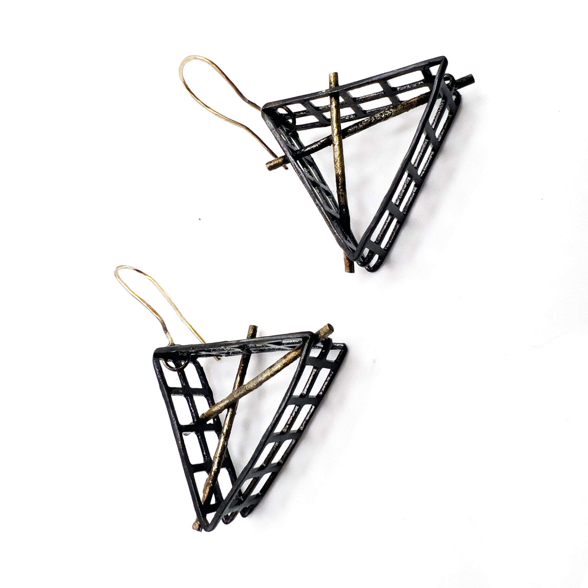 Triangle Earrings : Studio Migoto